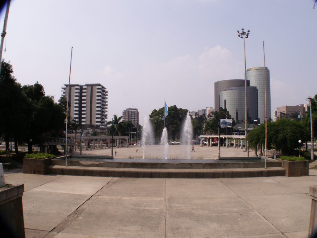 Obelisco en Domingo - Guisho.com - Luis Fernandez